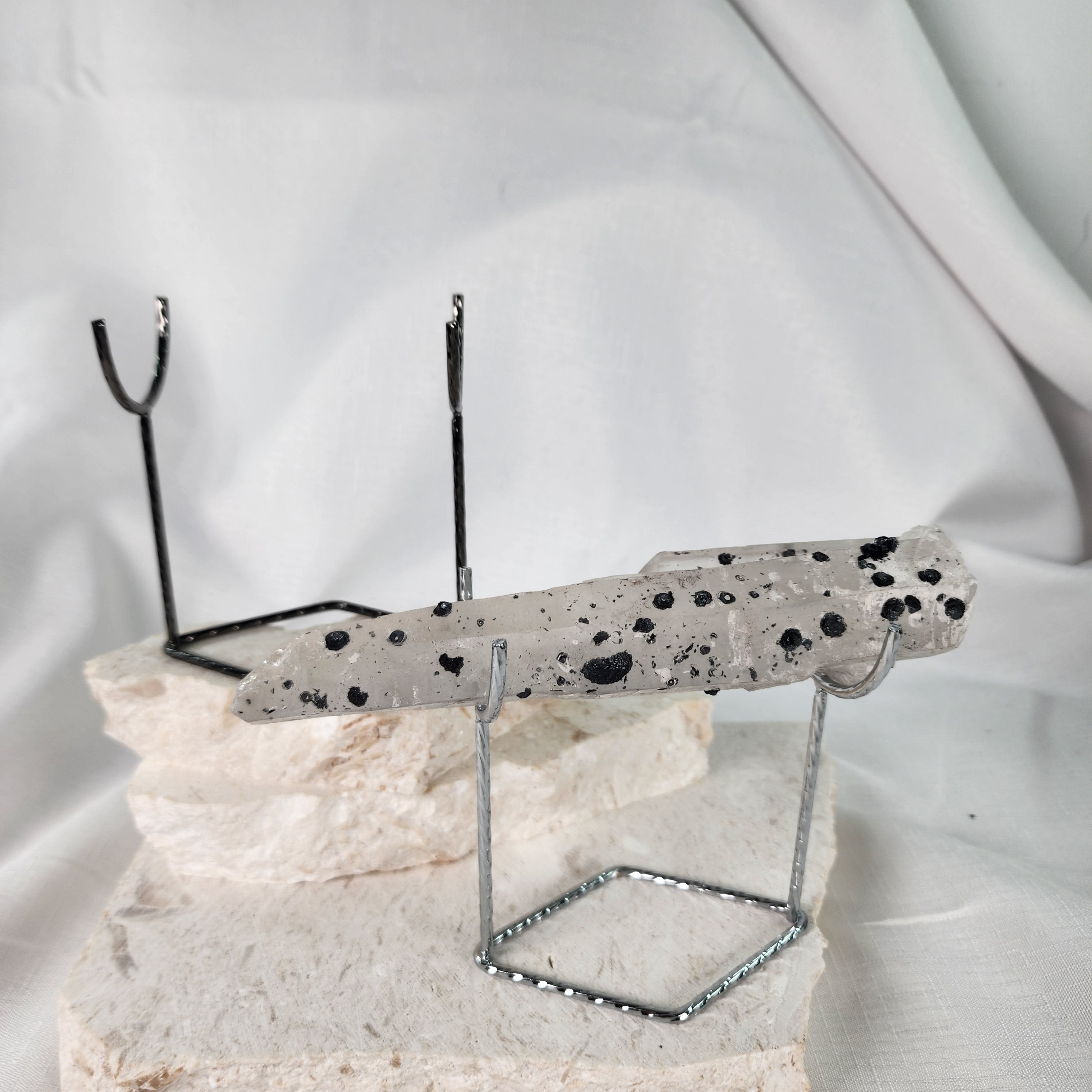 Large Horizontal Display Stands metal – crystalsolstice