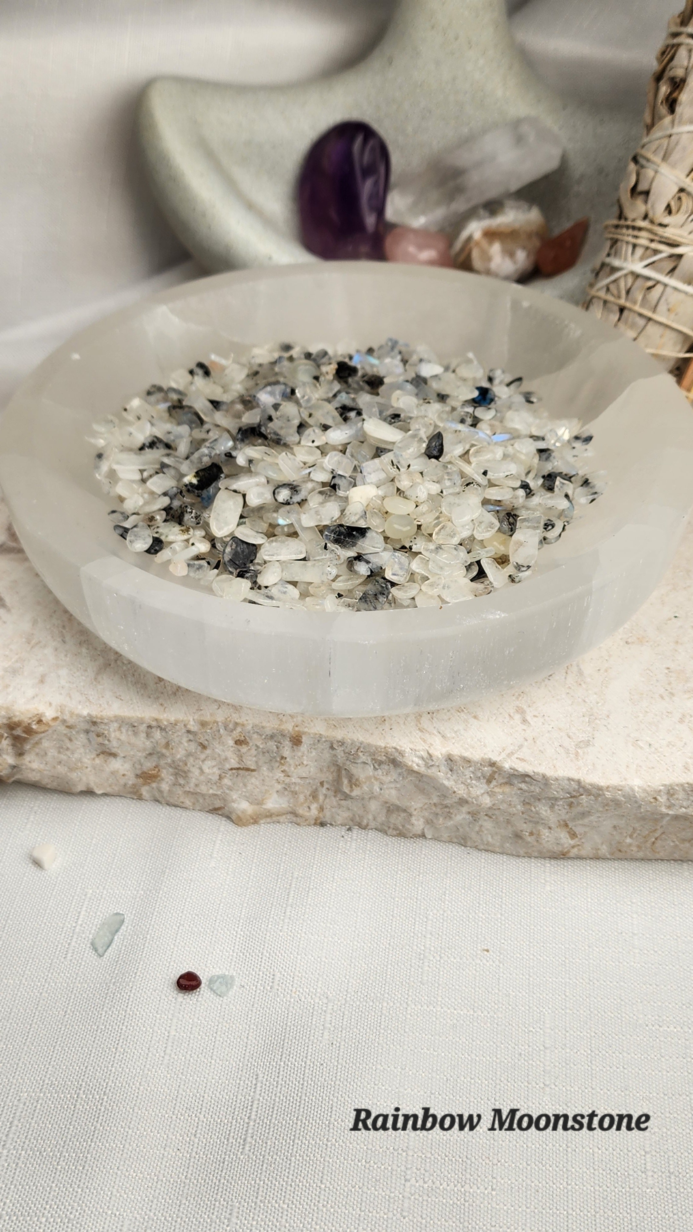 Rainbow Moonstone Chips – crystalsolstice